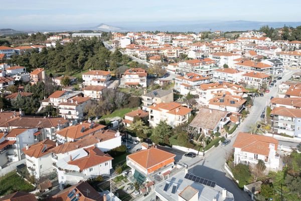 Διαμέρισμα & Γραφείο 1ου ορόφου 145 τ.μ. στην Θεσσαλονίκη | Intrum